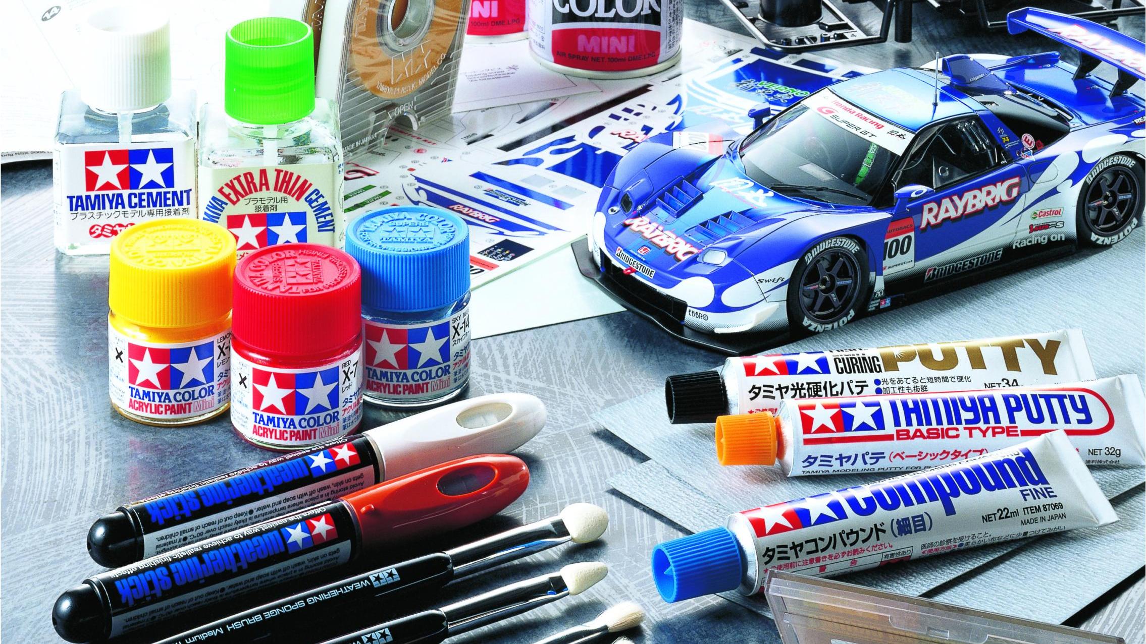 Must-have tools for your basic model making equipment